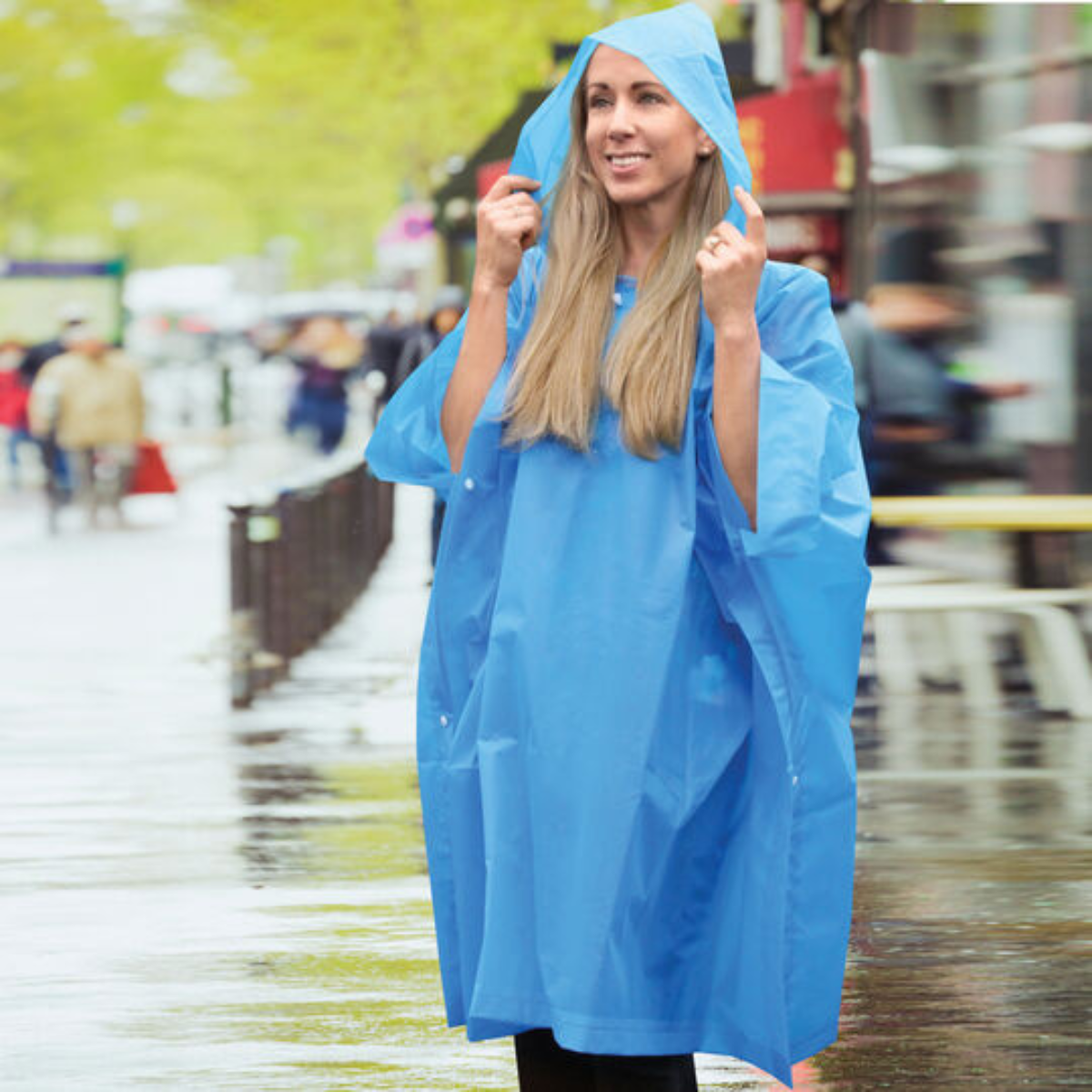 TRAVELON TRAVEL RAIN PONCHO - Destinations by Frasers